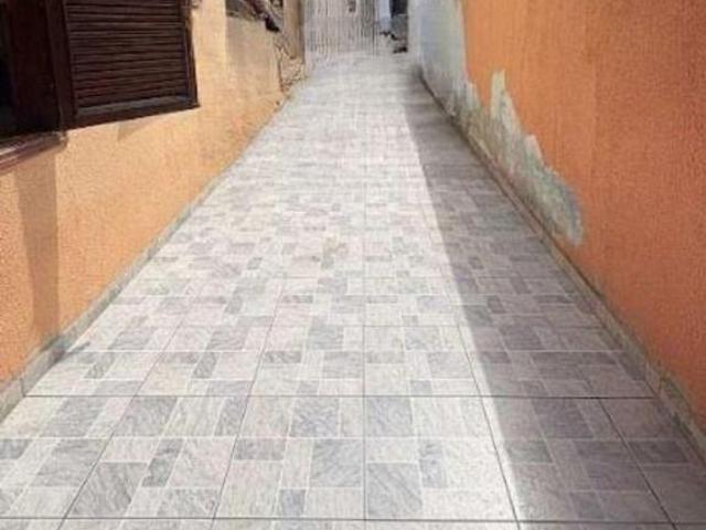 Casa de Condomínio para venda em Jardim Promeca de 180.00m² com 2 Quartos e 2 Garagens
