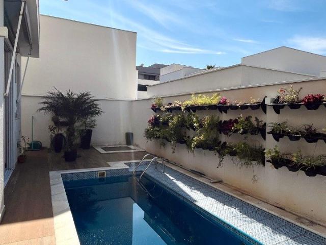 Casa de Condomínio para venda em Jardim Residencial Chácara Ondina em Sorocaba São Paulo de 305.00m² com 3 Quartos, 3 Suítes e 4 Garagens