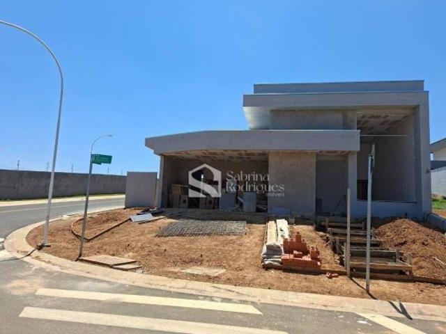 Casa de Condomínio para venda em Jardim Residencial Dona Maria José de 190.00m² com 3 Quartos, 3 Sui