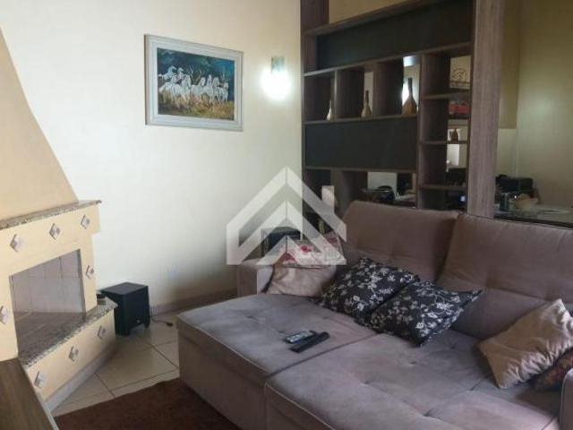 Casa de Condomínio para venda em Jardim Residencial Das Palmeiras de 220.00m² com 3 Quartos, 1 Suite