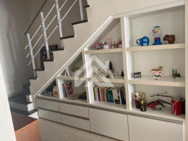 Casa de Condomínio para venda em Jardim Residencial Das Palmeiras de 250.00m² com 3 Quartos, 1 Suite