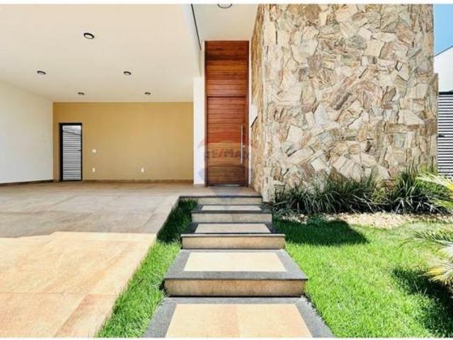 Casa de Condomínio para venda em Jardim Residencial Mont Blanc de 206.00m² com 3 Quartos, 3 Suites e