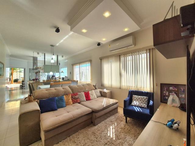 Casa de Condomínio para venda em Jardim Residencial Maggiore em Araraquara São Paulo de 171.00m² com 3 Quartos, 1 Suíte e 4 Garagens
