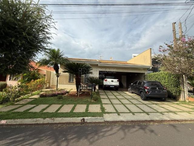 Casa de Condomínio para venda em Jardim Residencial Maggiore em Araraquara São Paulo de 212.00m² com 3 Quartos, 1 Suíte e 4 Garagens