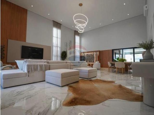Casa de Condomínio para venda em Jardim Residencial Saint Patrick de 600.00m² com 4 Quartos, 4 Suite