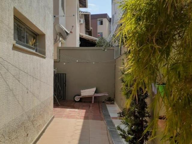 Casa de Condomínio para venda em Jardim Riacho das Pedras, C