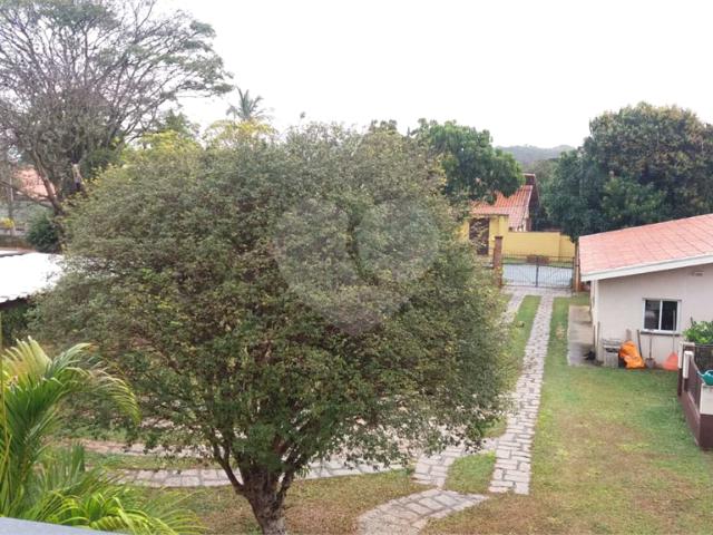 Casa de Condomínio para venda em Jardim Tereza Cristina em Jundiaí São Paulo de 280.00m² com 3 Quartos, 1 Suíte e 8 Garagens