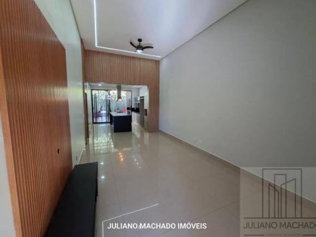 Casa de Condomínio para venda em Jardim Valencia de 160.00m² com 3 Quartos, 3 Suites e 4 Garagens