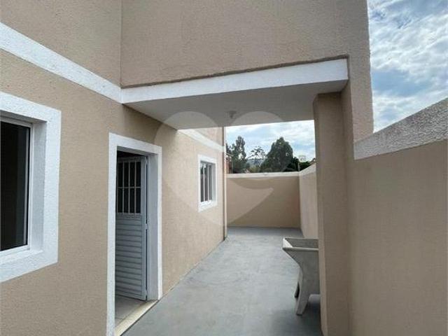 Casa de Condomínio para venda em Jardim Vassouras de 75.00m² com 2 Quartos e 1 Garagem
