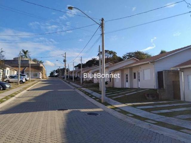 Casa de Condomínio para venda em Jardim Vitória de 54.00m² com 2 Quartos e 2 Garagens