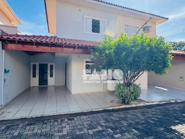 Casa de Condomínio para venda em Jardim Vitória Régia de 70.00m² com 2 Quartos e 2 Garagens