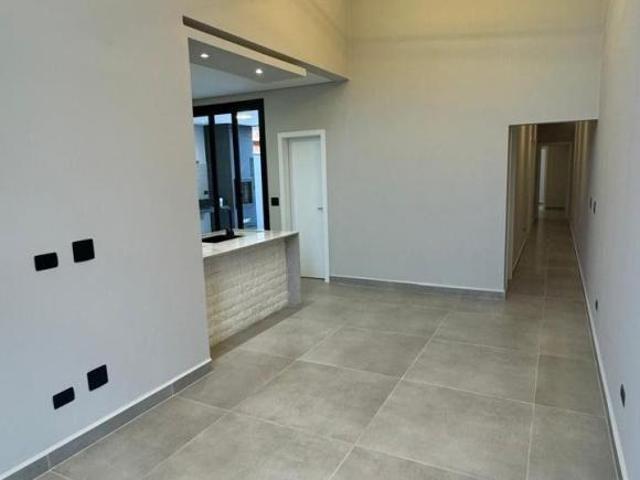 Casa de Condomínio para venda em Jardim Villagio Milano de 125.00m² com 3 Quartos, 1 Suite e 2 Garag