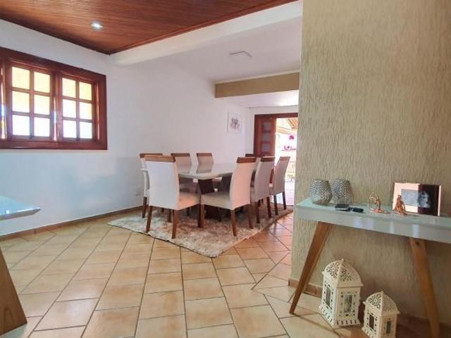 Casa de Condomínio para venda em Jardim Zavanella de 164.00m² com 3 Quartos, 1 Suite e 4 Garagens
