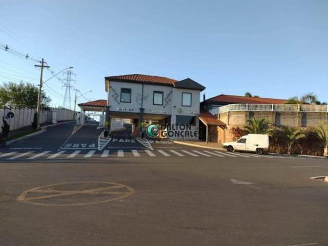 Casa de Condomínio para venda em Jardins Do Império de 105.00m² com 3 Quartos, 1 Suite e 2 Garagens