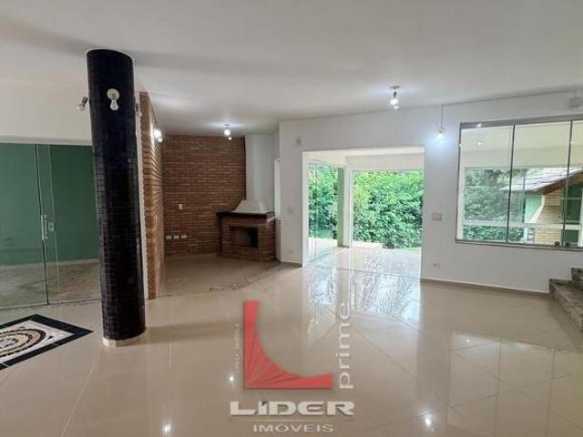 Casa de Condomínio para venda em Jd. Santa Helena de 264.37m² com 4 Quartos e 1 Suite