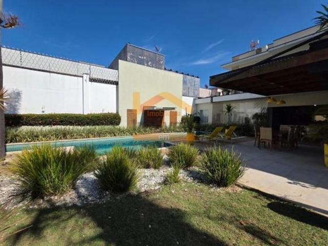 Casa de Condomínio para venda em João Aranha de 317.61m² com 4 Quartos, 3 Suites e 4 Garagens