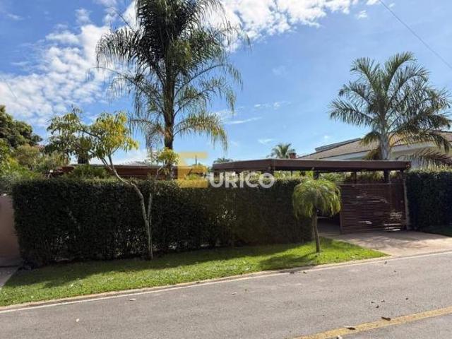 Casa de Condomínio para venda em Jundiaquara de 28.67m² com 3 Quartos, 3 Suites e 2 Garagens