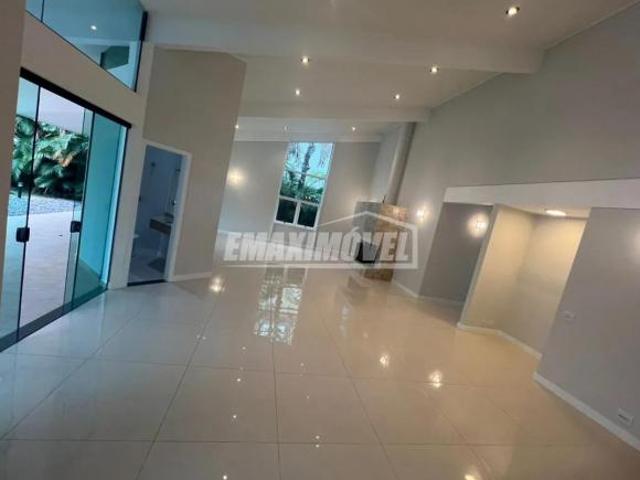 Casa de Condomínio para venda em Lago Azul de 500.00m² com 4 Quartos, 2 Suites e 4 Garagens