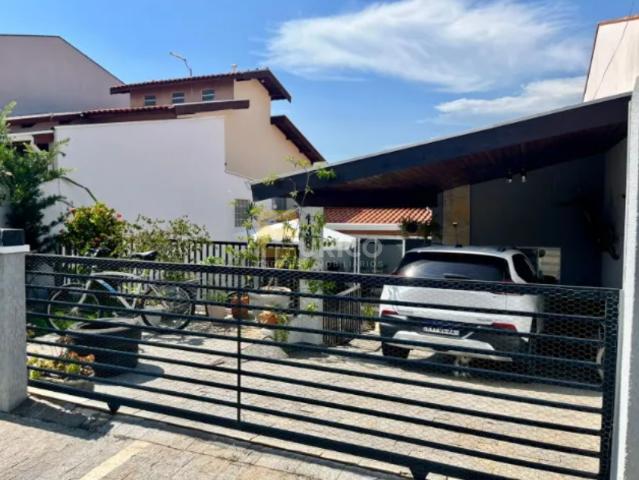 Casa de Condomínio para venda em Lenheiro em Valinhos São Paulo de 120.00m² com 3 Quartos, 1 Suíte e 2 Garagens