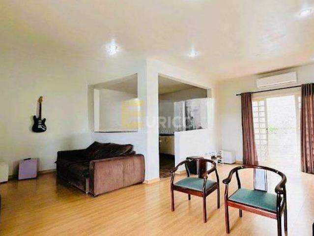 Casa de Condomínio para venda em Lenheiro em Valinhos São Paulo de 226.00m² com 4 Quartos, 1 Suíte e 4 Garagens
