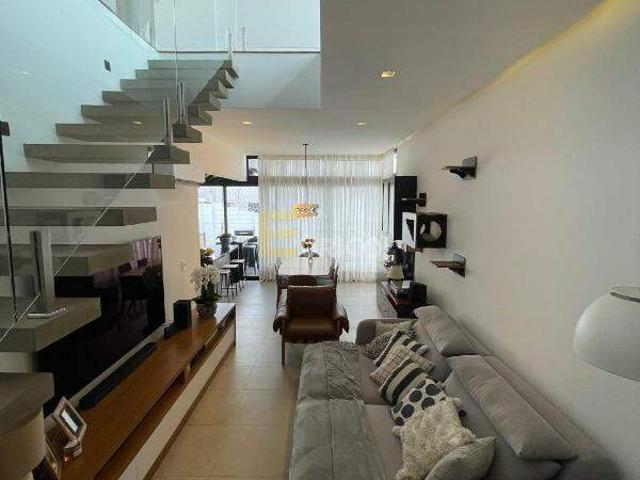 Casa de Condomínio para venda em Lenheiro em Valinhos São Paulo de 250.00m² com 3 Quartos, 3 Suítes e 4 Garagens