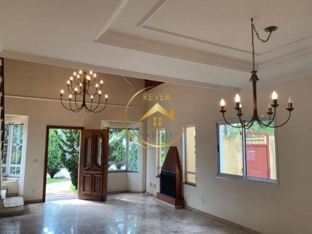 Casa de Condomínio para venda em Loteamento Alphaville Campinas de 330.00m² com 3 Quartos, 3 Suites