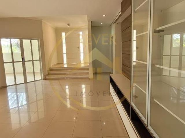 Casa de Condomínio para venda em Loteamento Alphaville Campinas de 425.00m² com 4 Quartos, 4 Suites