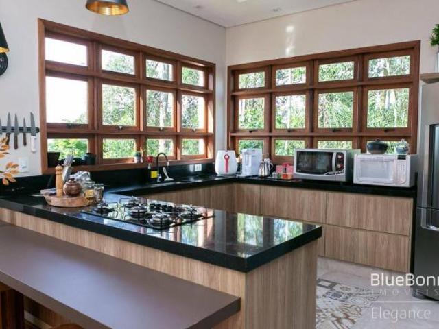 Casa de Condomínio para venda em Loteamento Capital Ville de 330.00m² com 3 Quartos, 1 Suite e 6 Gar