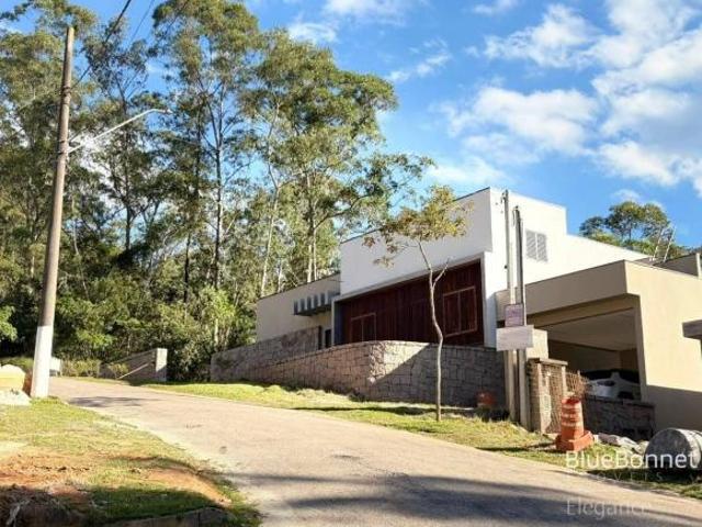 Casa de Condomínio para venda em Loteamento Capital Ville de 389.00m² com 3 Quartos, 3 Suites e 2 Ga