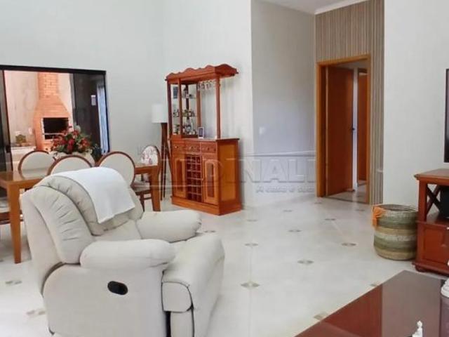Casa de Condomínio para venda em Loteamento Habitacional São Carlos 1 de 187.00m² com 4 Quartos, 1 S