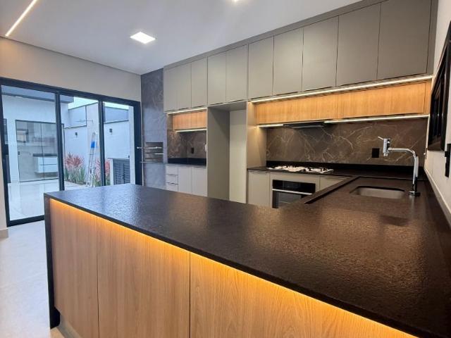 Casa de Condomínio para venda em Loteamento Park Gran Reserve em Indaiatuba São Paulo de 145.00m² com 3 Quartos, 3 Suítes e 3 Garagens
