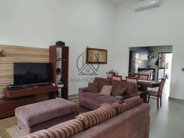 Casa de Condomínio para venda em Loteamento Parque Vera Cruz de 175.00m² com 3 Quartos, 1 Suite e 2