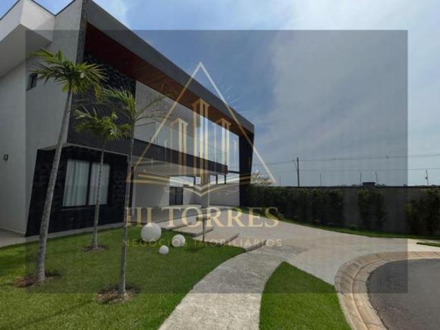 Casa de Condomínio para venda em Loteamento Parque Dos Alecrins de 315.00m² com 3 Quartos, 3 Suites