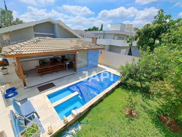 Casa de Condomínio para venda em Loteamento Reserva Da Serra de 235.00m² com 3 Quartos, 3 Suites e 4