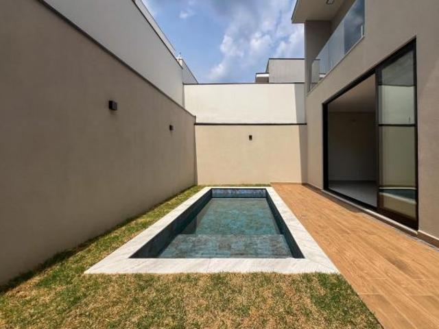 Casa de Condomínio para venda em Loteamento Reserva Ermida de 242.00m² com 3 Quartos, 3 Suites e 4 G