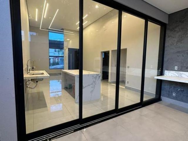 Casa de Condomínio para venda em Loteamento Residencial Mac Knight de 336.00m² com 3 Quartos, 3 Suit