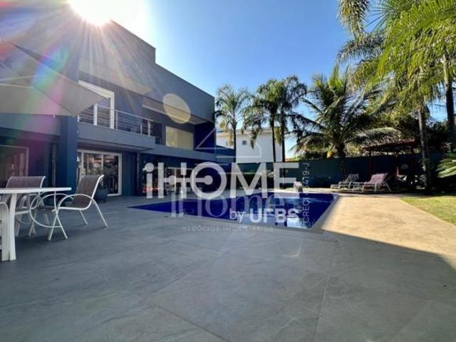 Casa de Condomínio para venda em Loteamento Residencial Barão Do Café de 540.00m² com 5 Quartos, 5 S