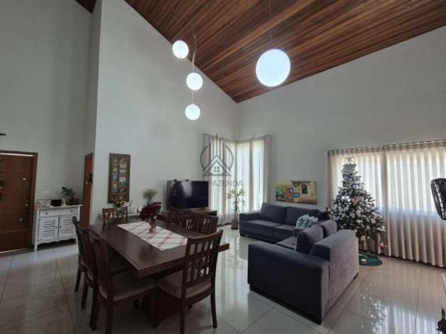 Casa de Condomínio para venda em Loteamento Residencial Campos Do Conde Ii de 244.00m² com 3 Quartos