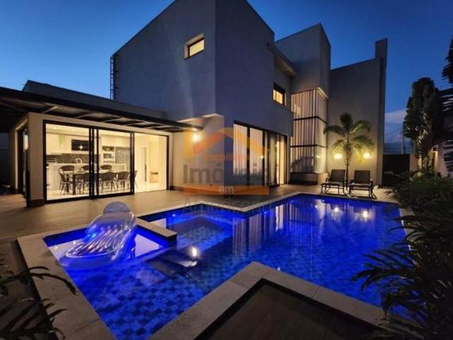 Casa de Condomínio para venda em Loteamento Residencial Jardim Villagio de 330.00m² com 4 Quartos, 4