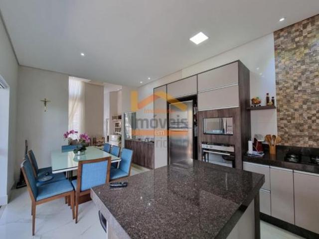 Casa de Condomínio para venda em Loteamento Residencial Jardim Dos Ipês Amarelos de 220.00m² com 3 Q