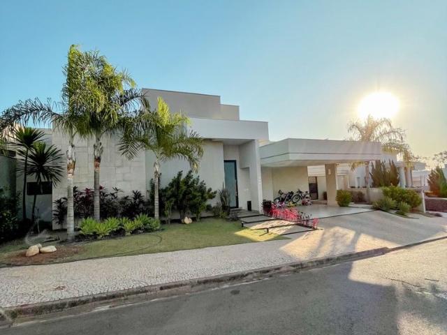 Casa de Condomínio para venda em Loteamento Residencial Jardim Dos Ipês Amarelos em Americana São Paulo de 260.00m² com 4 Quartos, 3 Suítes e 4 Garagens