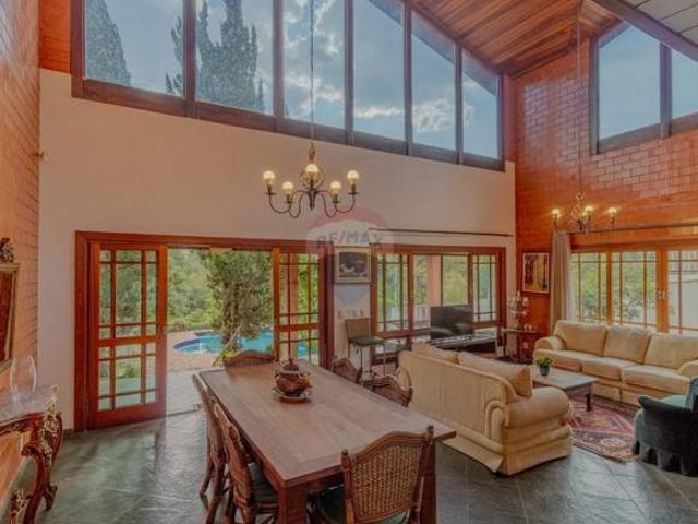 Casa de Condomínio para venda em Loteamento Retiro Recanto Tranquilo de 389.00m² com 5 Quartos, 1 Su