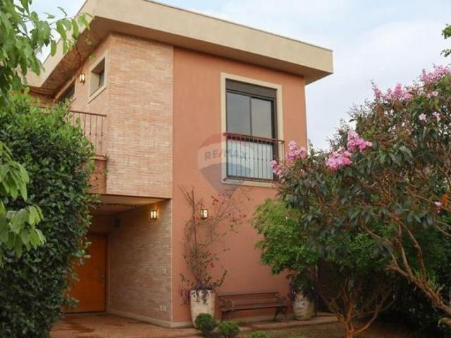 Casa de Condomínio para venda em Loteamento Terras De Florença de 195.80m² com 3 Quartos, 2 Suites e