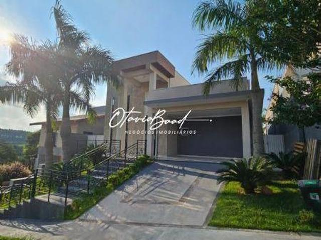 Casa de Condomínio para venda em Loteamento Vale Azul I de 210.00m² com 3 Quartos, 3 Suites e 4 Gara