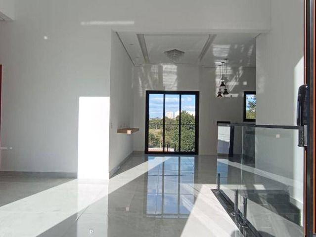 Casa de Condomínio para venda em Loteamento Villaggio Di San Francisco em Jundiaí São Paulo de 236.00m² com 3 Quartos, 2 Suítes e 4 Garagens