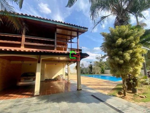 Casa de Condomínio para venda em Marambaia de 355.00m² com 5 Quartos, 3 Suites e 2 Garagens