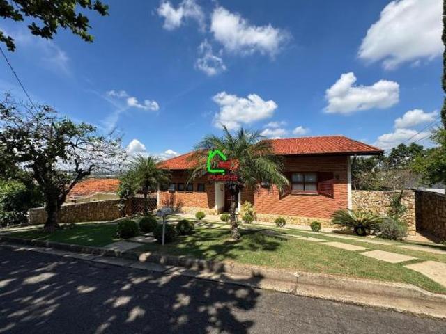 Casa de Condomínio para venda em Marambaia de 470.00m² com 4 Quartos, 4 Suites e 8 Garagens