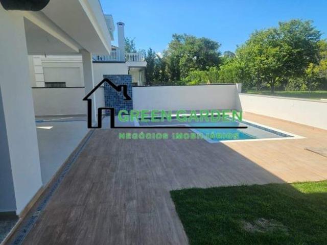Casa de Condomínio para venda em MEDEIROS de 450.00m² com 3 Quartos, 3 Suites e 4 Garagens