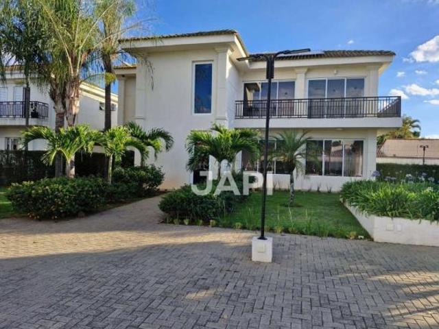 Casa de Condomínio para venda em Medeiros de 111.00m² com 3 Quartos, 1 Suite e 2 Garagens