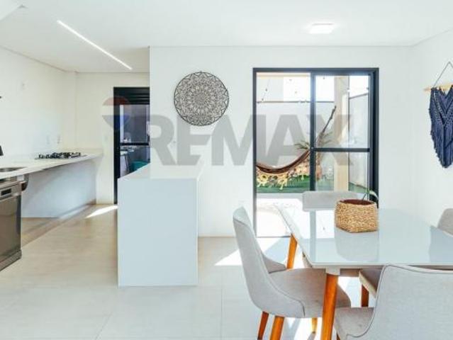 Casa de Condomínio para venda em Medeiros de 137.00m² com 3 Quartos e 1 Suite